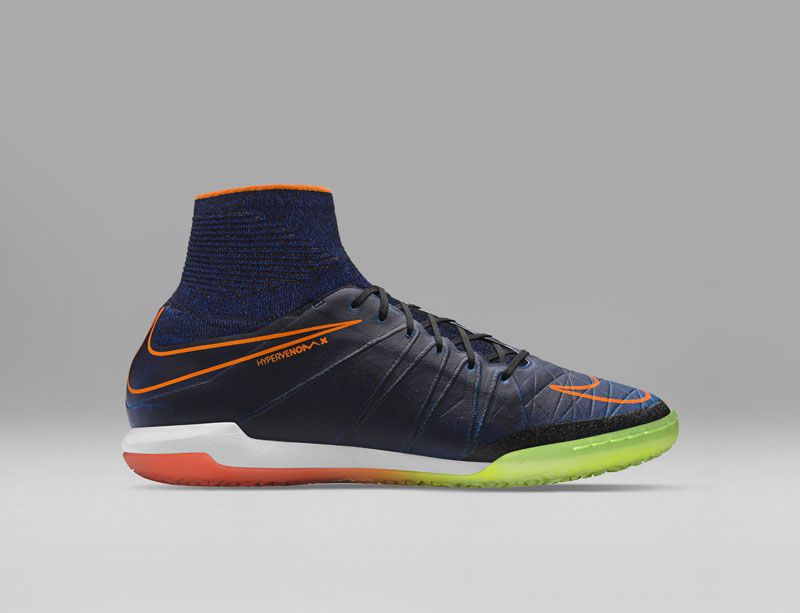 Nike Distressed Indigo Pack, le scarpe da calcetto