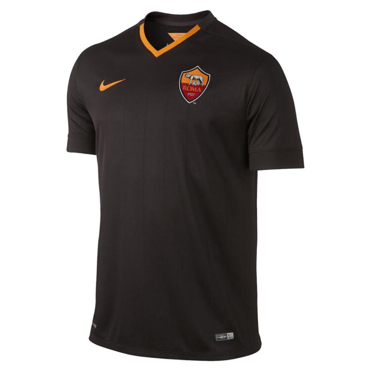 Tutte le maglie della Roma firmate Nike: quale la più bella?