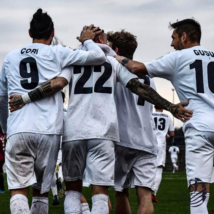 Maglie Albinoleffe 2020-2021, le novità firmate Acerbis