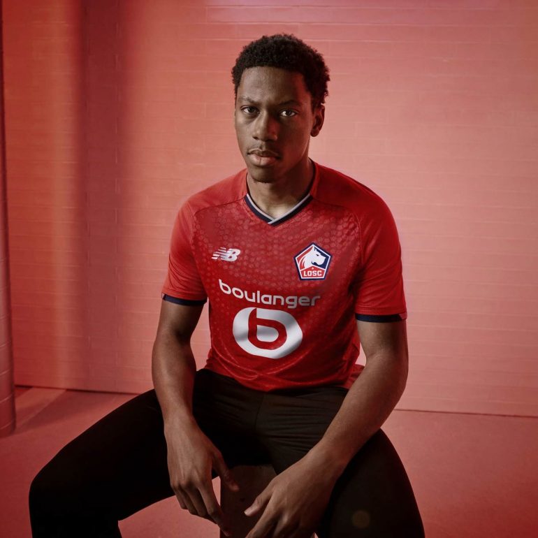 Maglia Lille 2021-2022, la firma di New Balance per i campioni di Francia