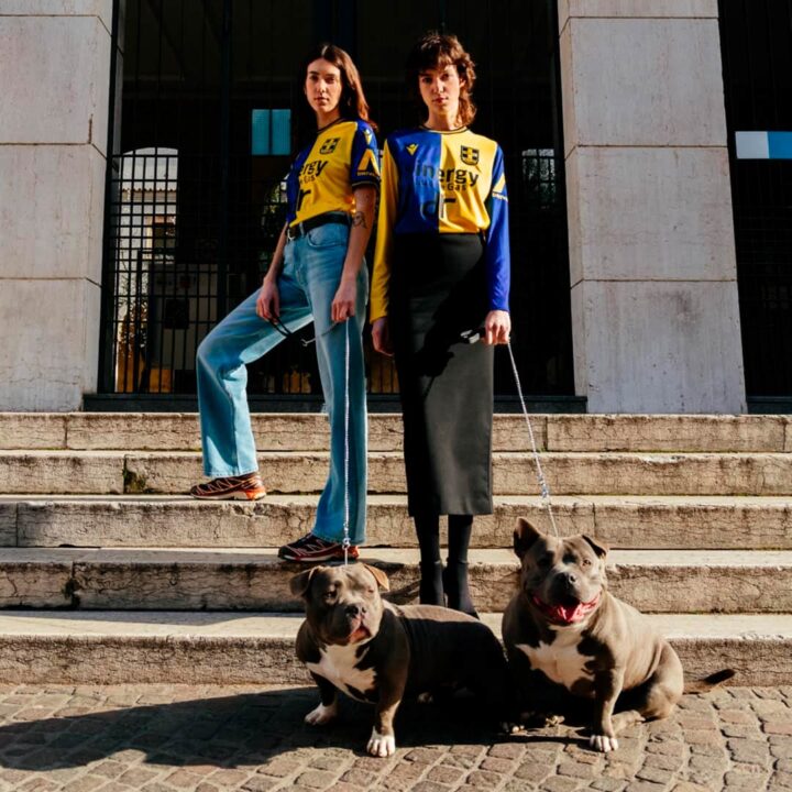 La maglia dell'Hellas Verona per i 120 anni del club